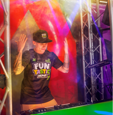 Funtastic Depot - Family in Action!